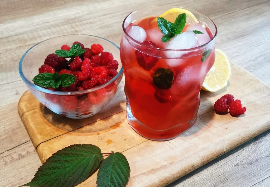 Domácí malinová limonáda (svěží) - Bestrecepty.cz
