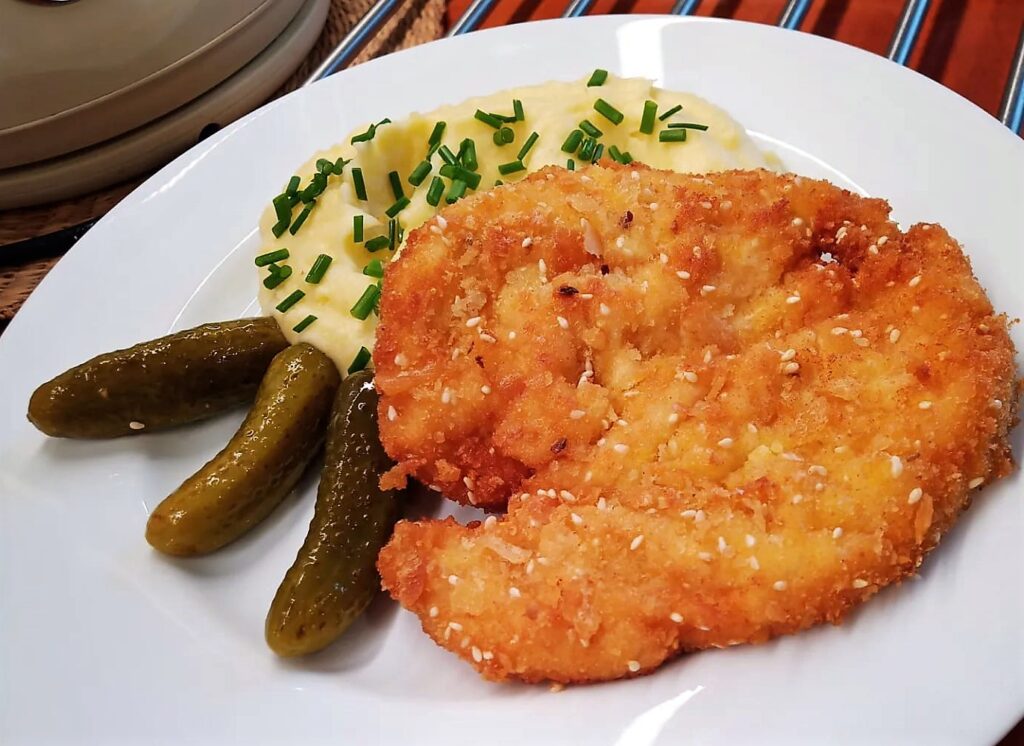 Smažený kuřecí řízek - Bestrecepty.cz